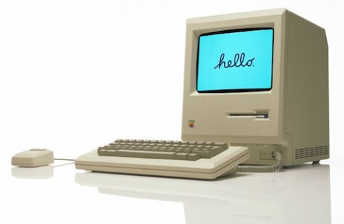 Přesně před 35 lety představil Apple první Macintosh a definoval tím ...