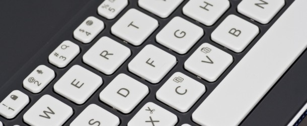 Recenze klávesnice Logitech Keyboard Folio mini – Jablíčkář.cz