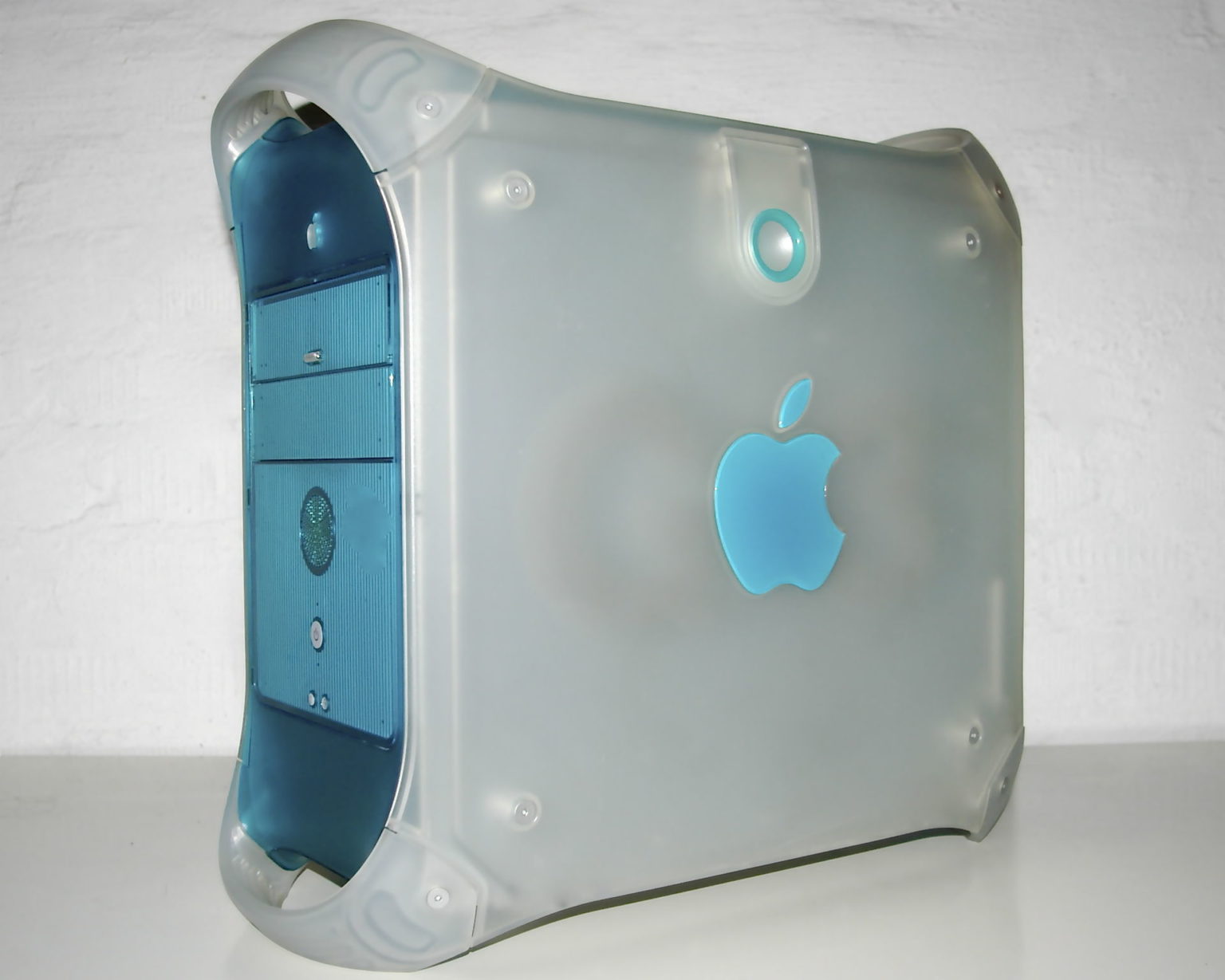 Z historie Applu: Přichází Power Mac G3 – Jablíčkář.cz