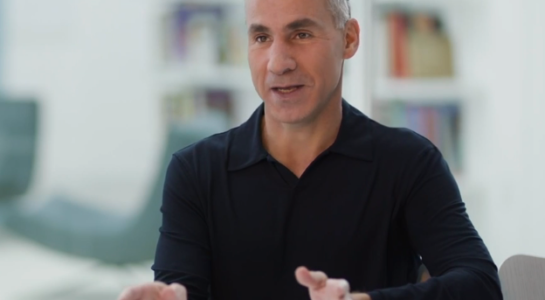 Lidé z Applu: Dan Riccio aneb ohnuté iPady jsou zcela v pořádku ...