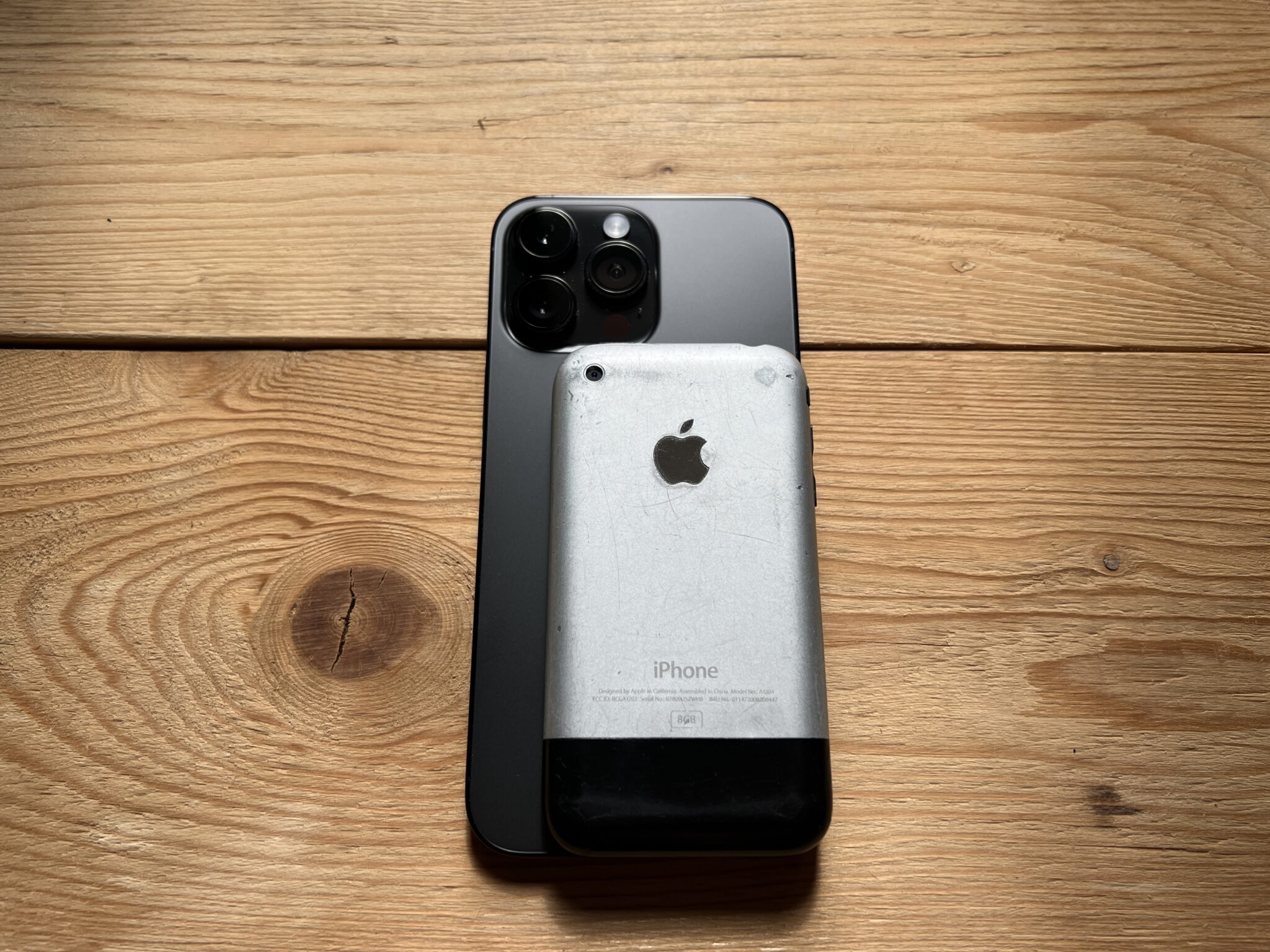 Je iPhone 15 Pro (Max) nejlepším iPhonem všech dob? Výbavou ano ...